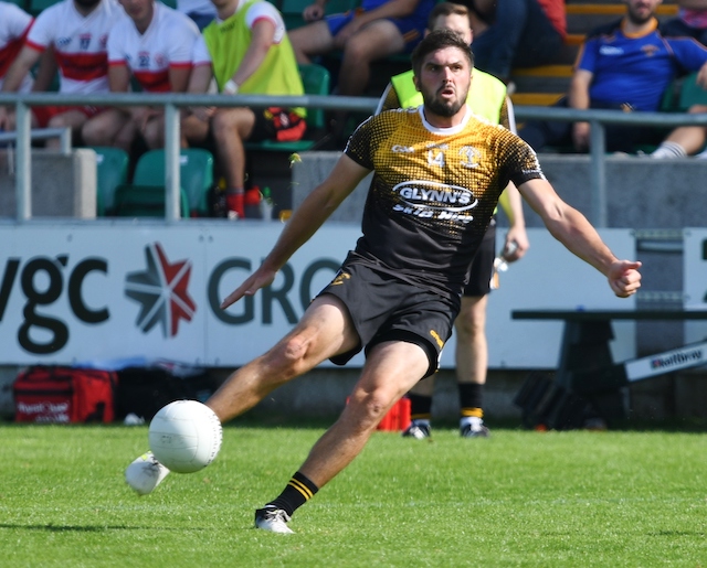 Sub plots a plenty as Neasden and Fulham face off - The Irish World